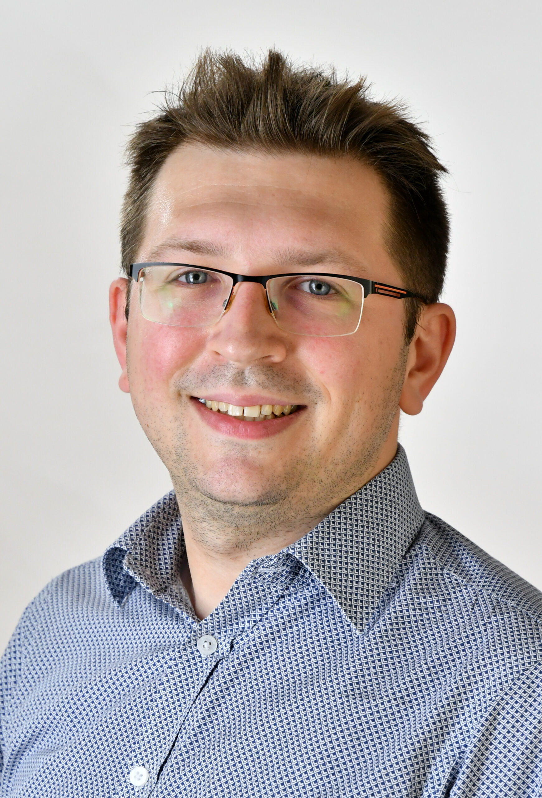 Dr. rer. biol. hum. Andrzej Liebert - MRT-Forschung am ...